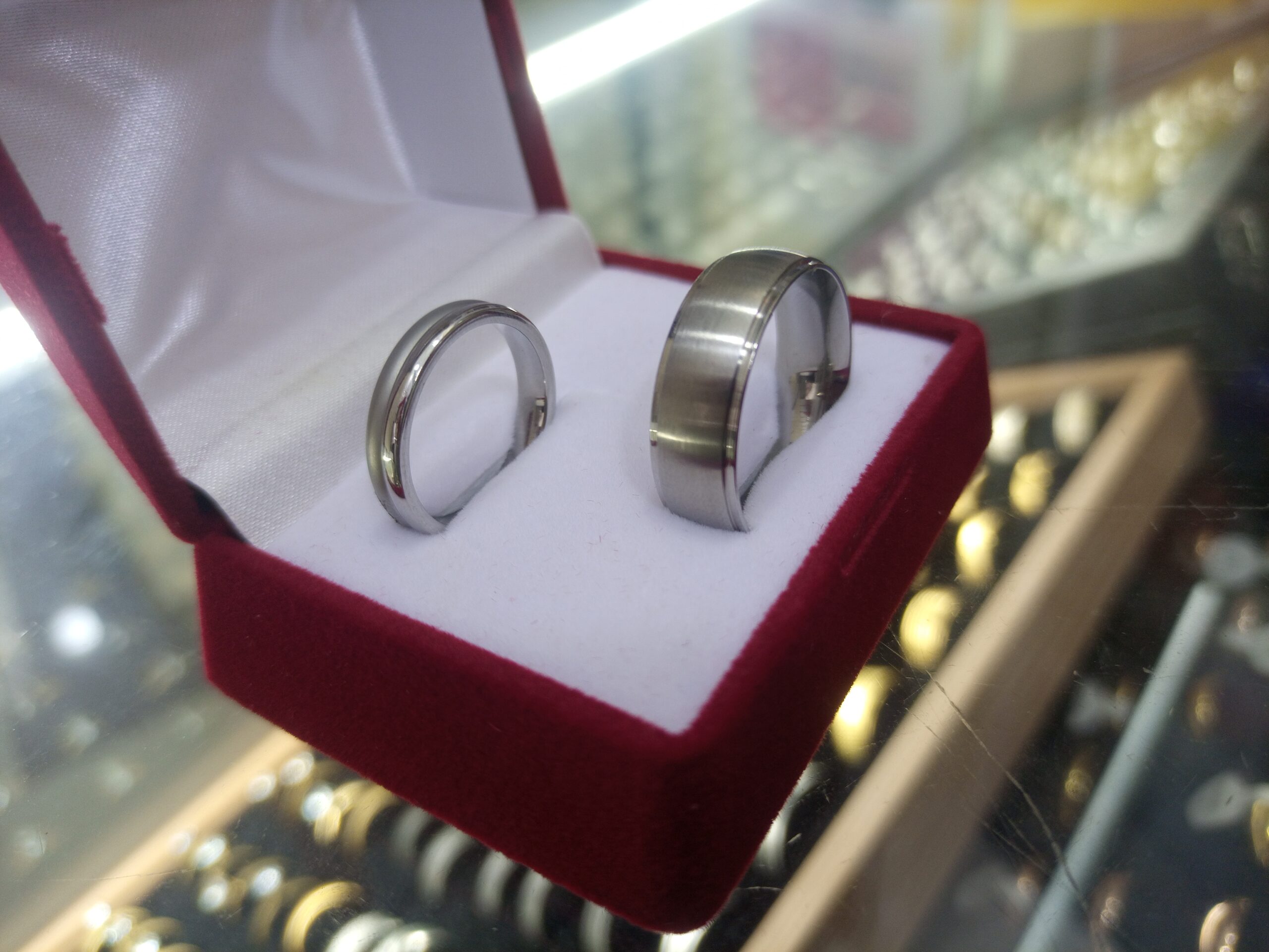 Timeless Couple Rings - ORONZO TREASURES